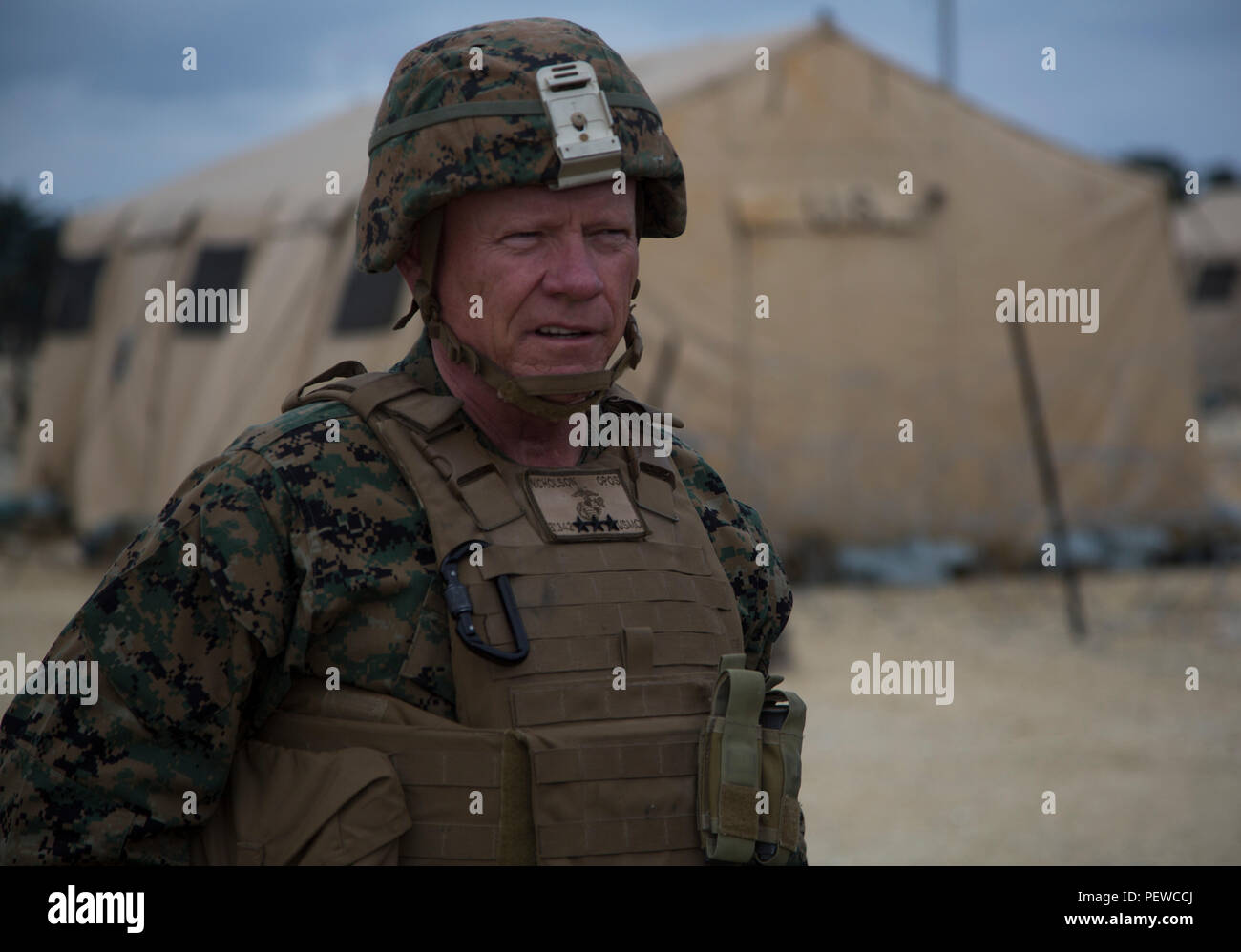 Lt Gen Larry Nicholson Stock Photos & Lt Gen Larry Nicholson Stock ...