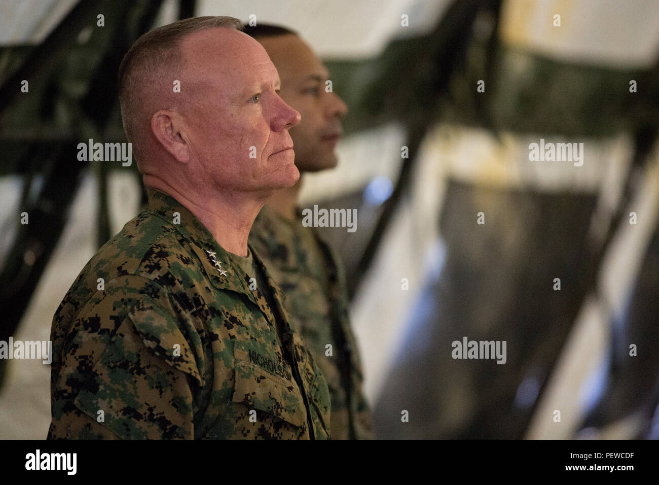 Lt Gen Larry Nicholson Stock Photos & Lt Gen Larry Nicholson Stock ...