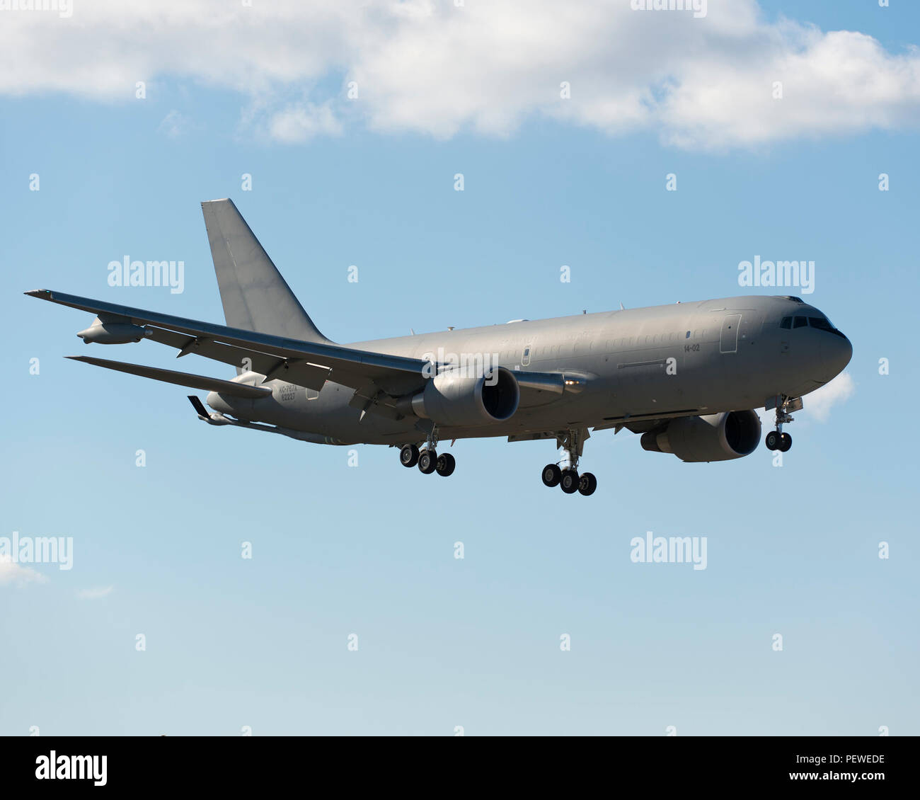 160205-O-ZZ999-912 NAS Patuxent River (February 5, 2016) An Italian Air ...