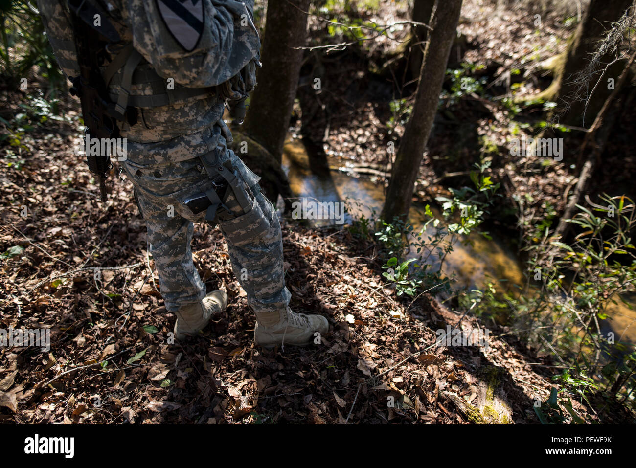 Sgt. 1st Class Seth Eaton, U.S. Army Reserve military police Soldier ...