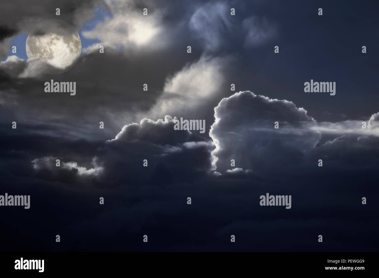 Cloudy moonlight hi-res stock photography and images - Alamy