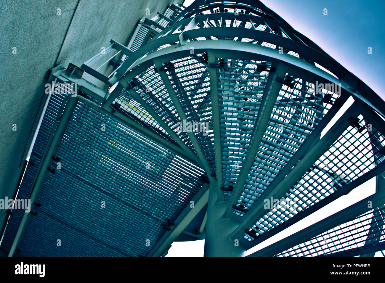 spiral staircase viewed from below Stock Photo - Alamy