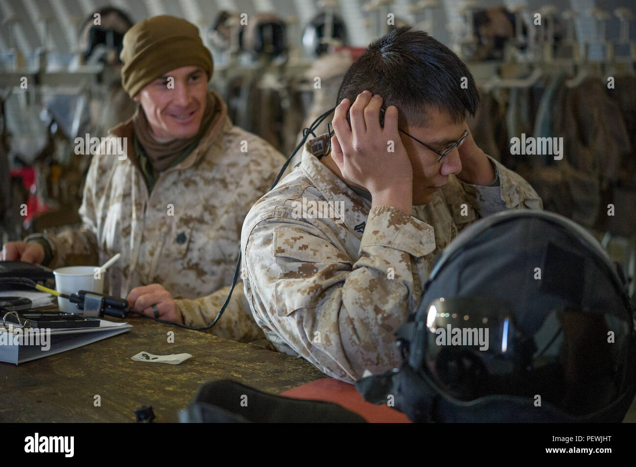 U s marine staff sgt scott hi-res stock photography and images - Alamy