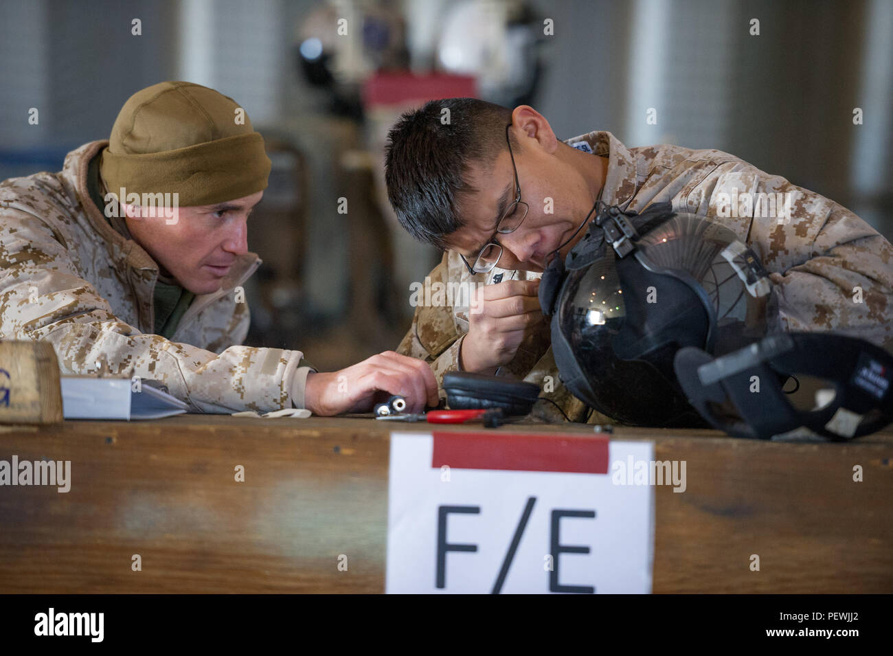 U s marine staff sgt scott hi-res stock photography and images - Alamy