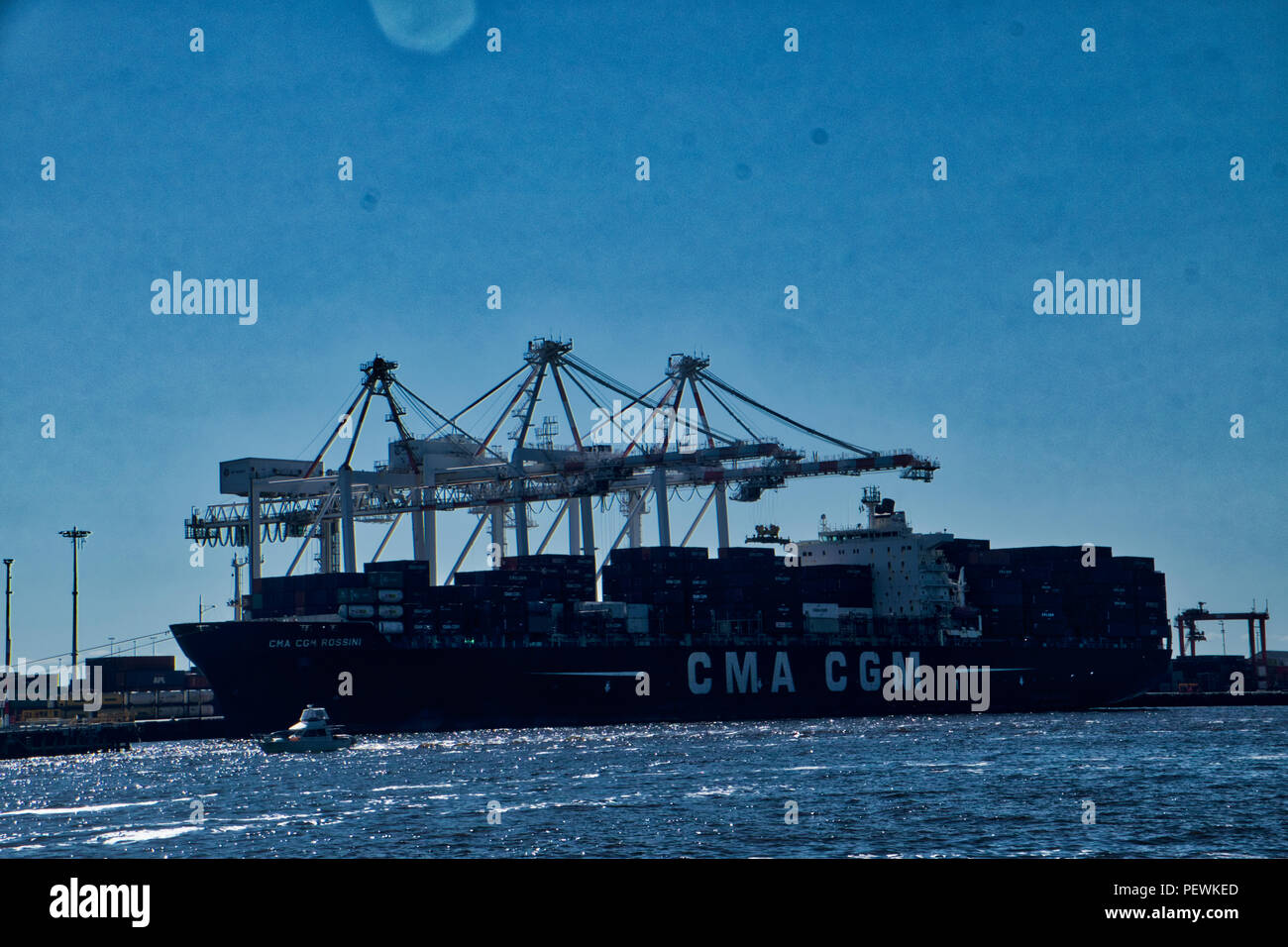 Cargo ship at north quay fremantle hi-res stock photography and images ...
