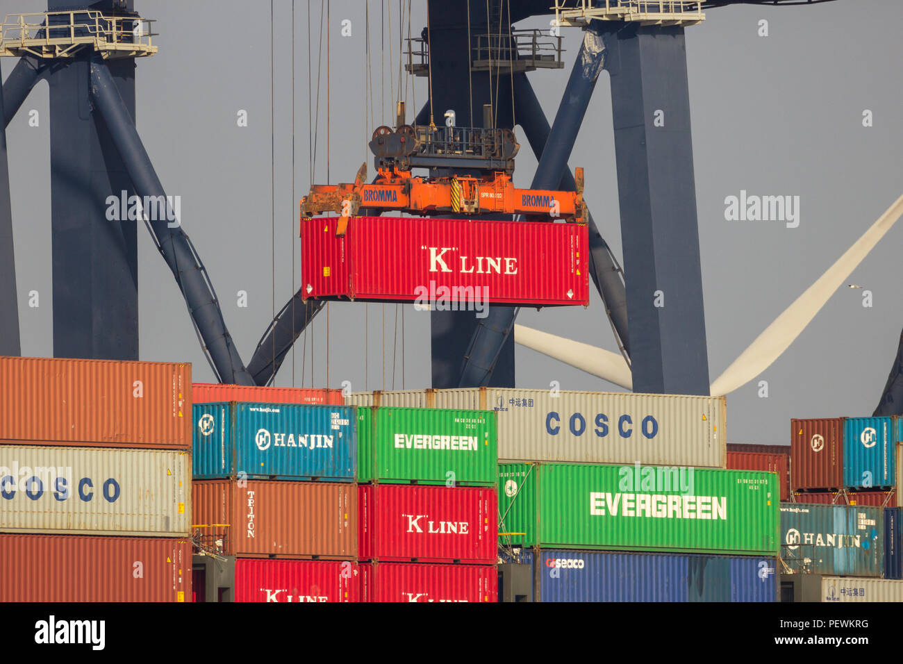 Cosco shipping container ship loading and unloading hi-res stock ...