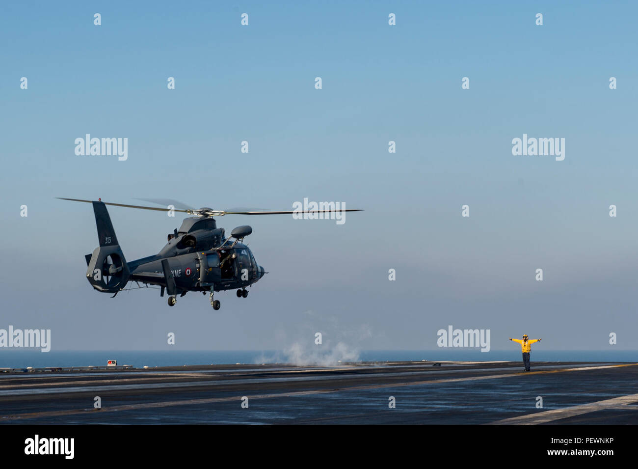 Eurocopter as565 hi-res stock photography and images - Alamy
