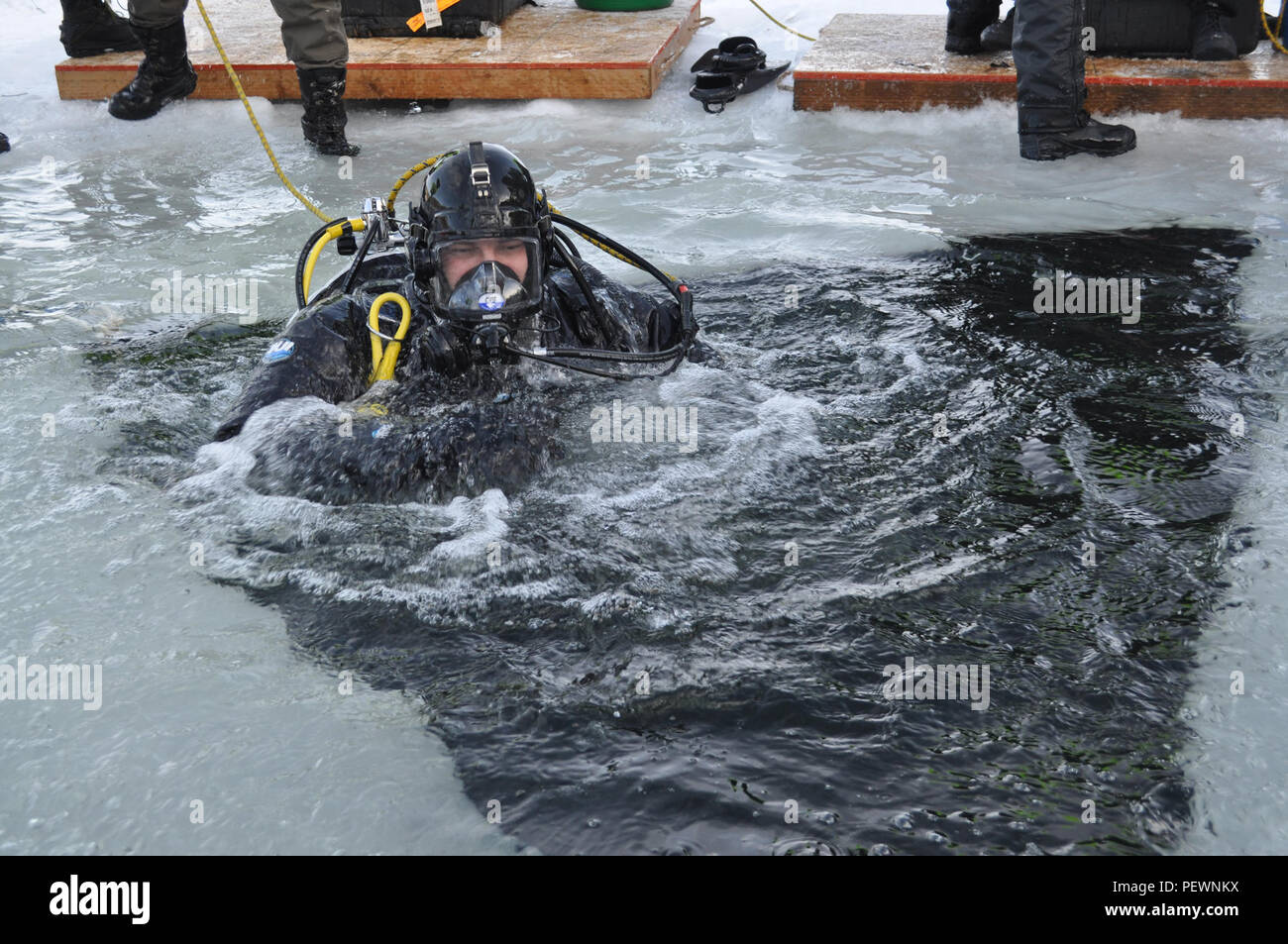Naval diving and salvage training center ndstc hi-res stock photography ...