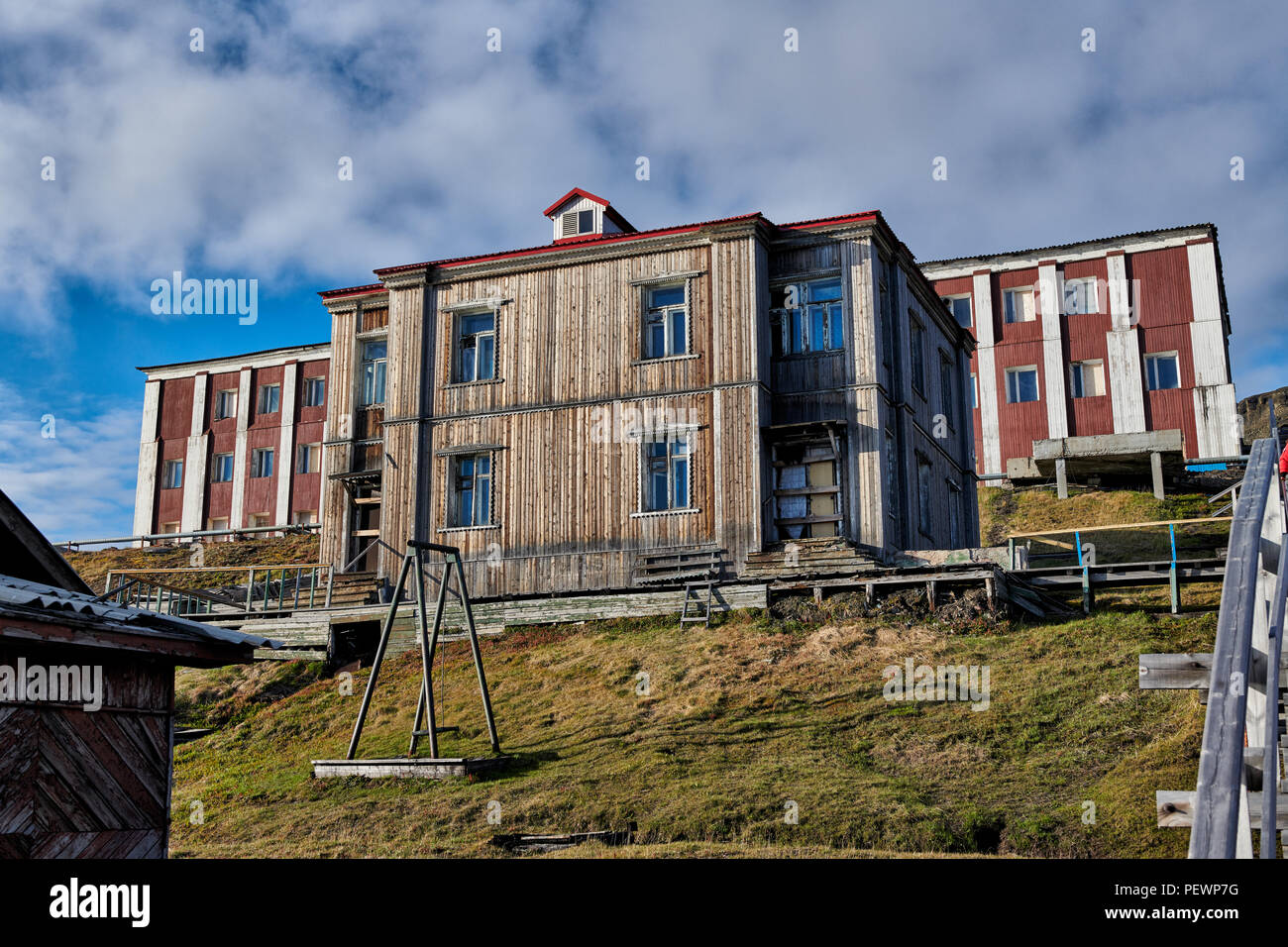 Old wooden buildings hi-res stock photography and images - Alamy