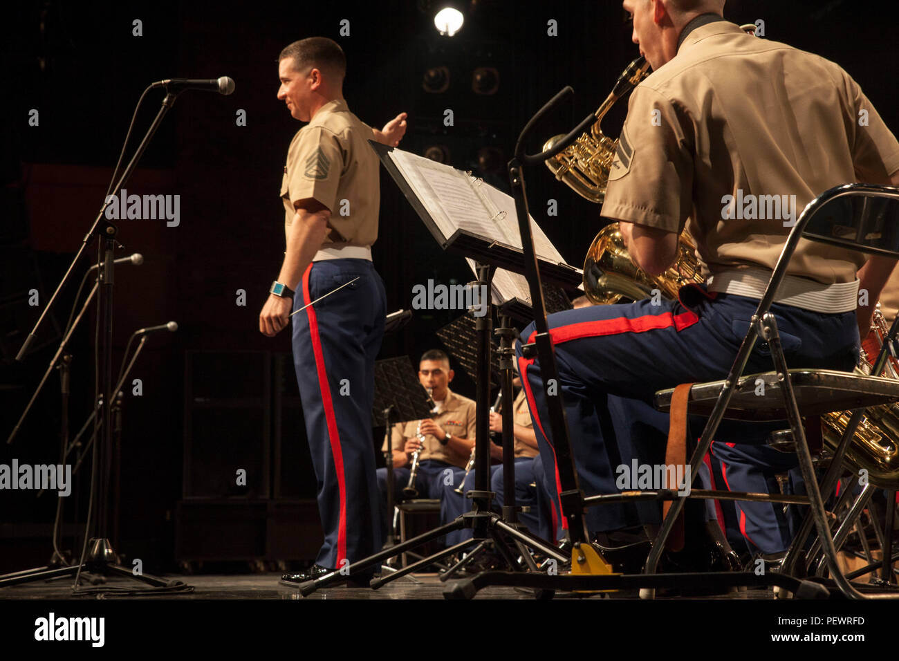 Marines with the III Marine Expeditionary Force Band perform at the ...