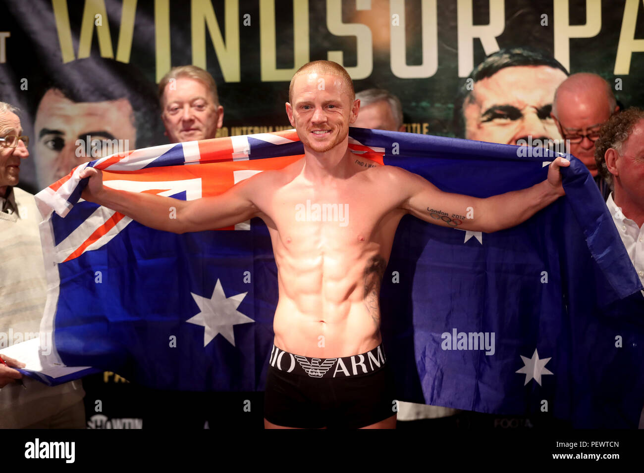 Boxing luke jackson hi-res stock photography and images - Alamy