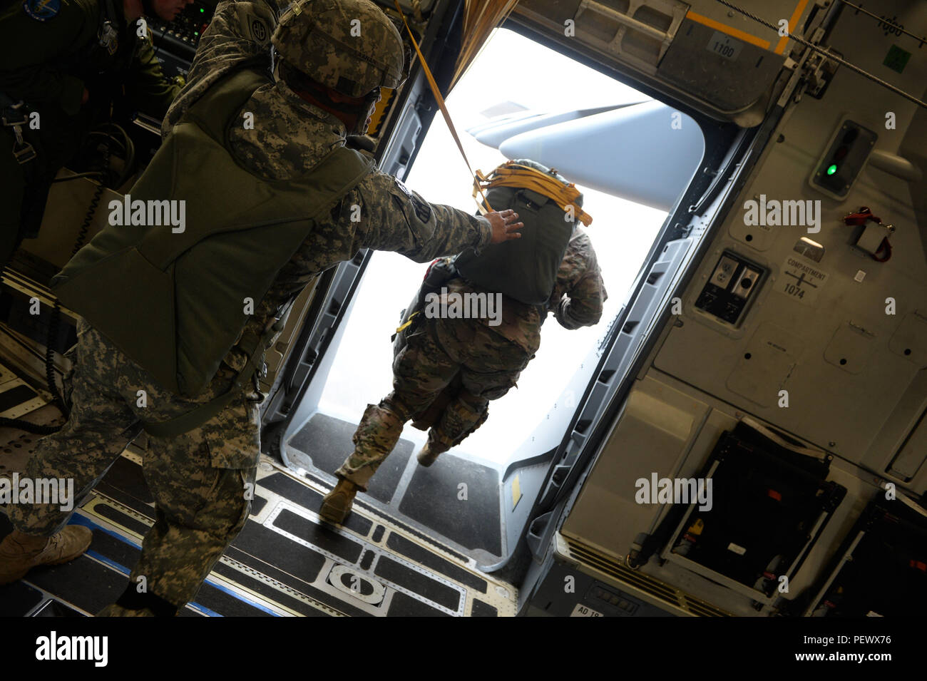 U.S. Army members from the 82nd Airborne Division jump on Sicily drop ...