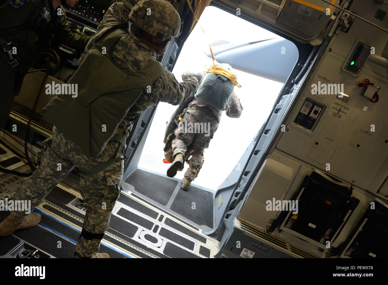 U.S. Army members from the 82nd Airborne Division jump on Sicily drop ...