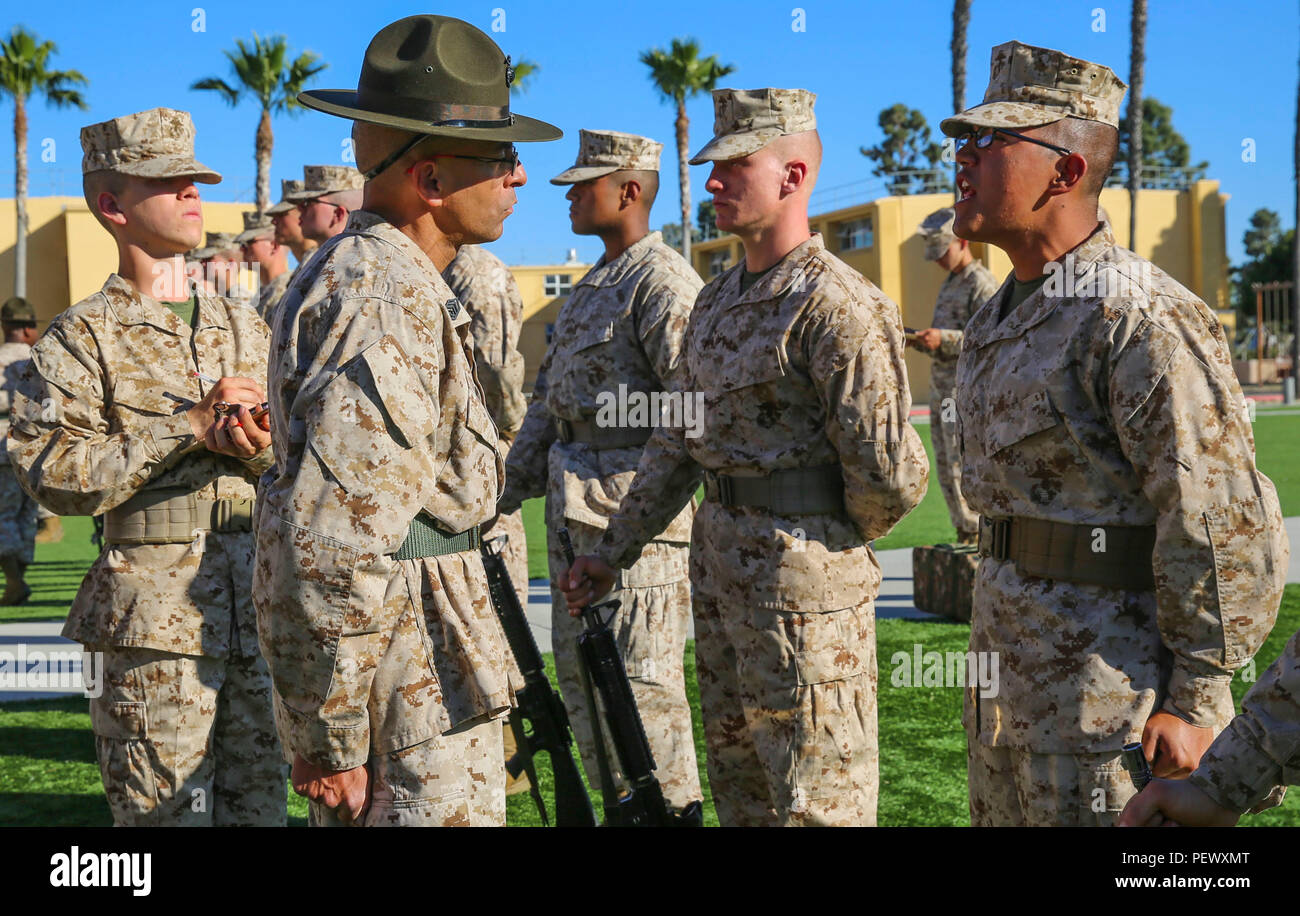 A drill instructor of India Company, 3rd Recruit Training Battalion ...