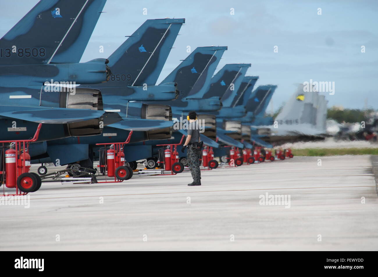 Jasdf f 2 fighter hi-res stock photography and images - Alamy