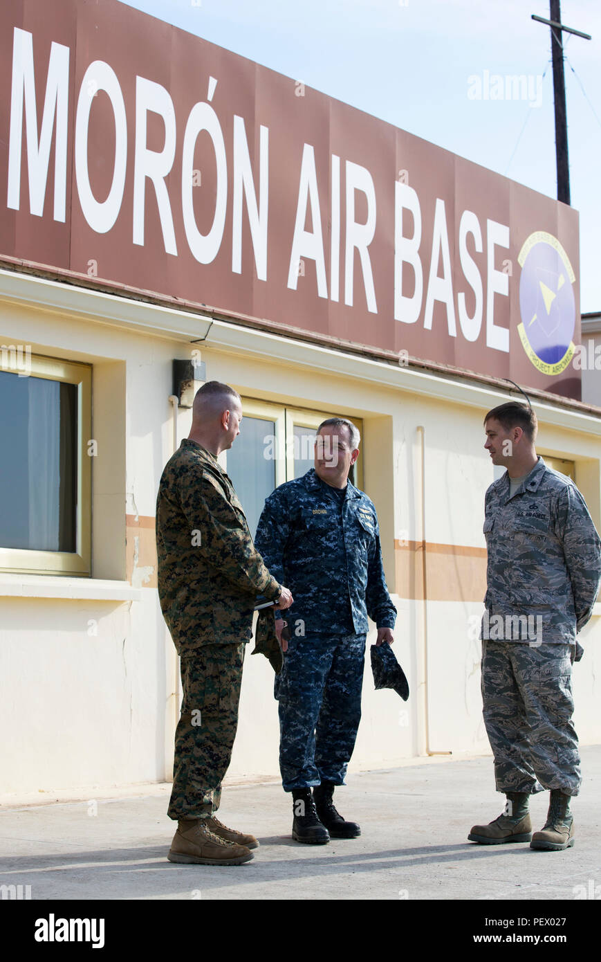 Senior logistics leaders of the U.S. Armed Forces tour the flight line ...