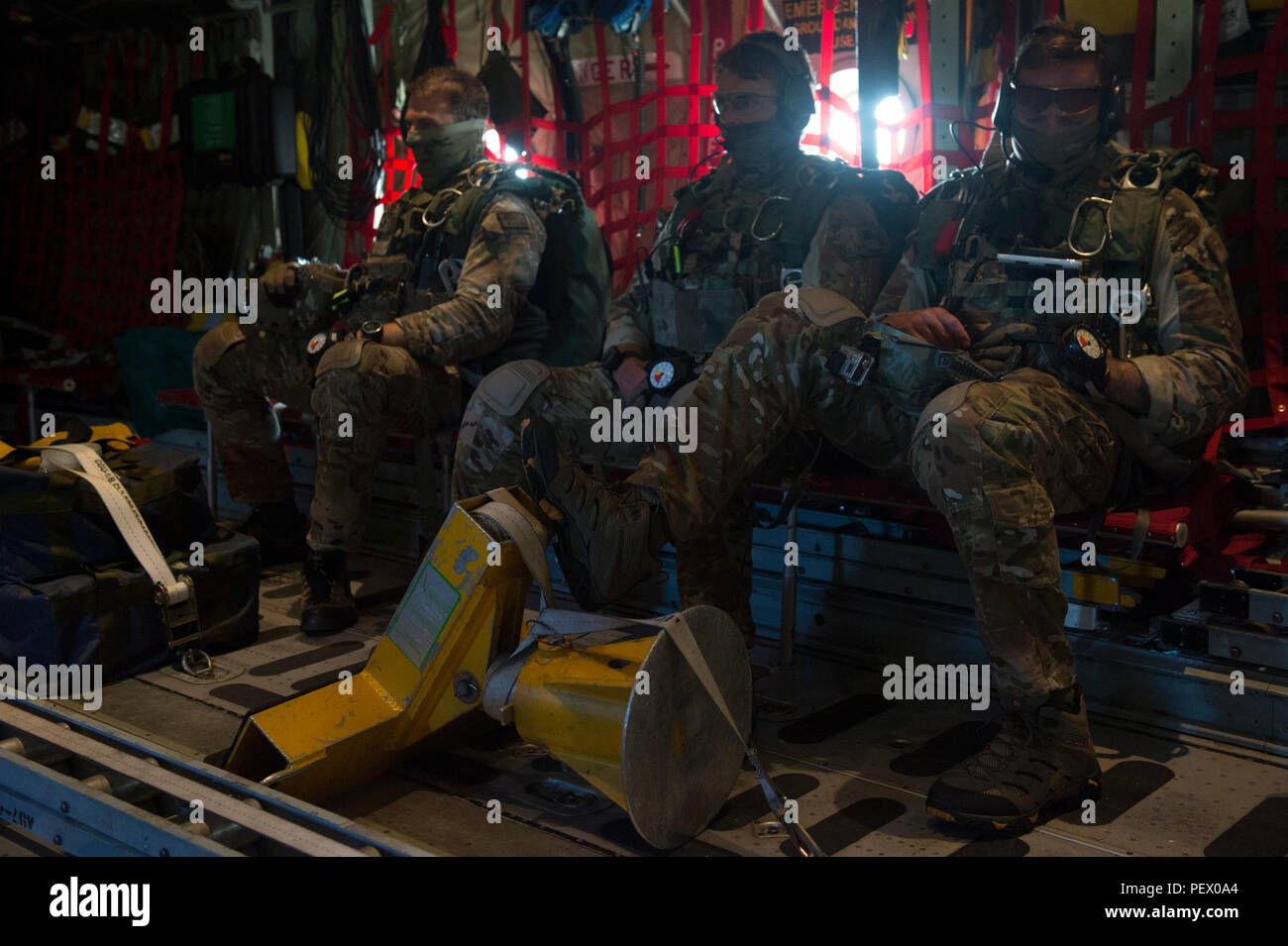 Raaf combat controller hi-res stock photography and images - Alamy