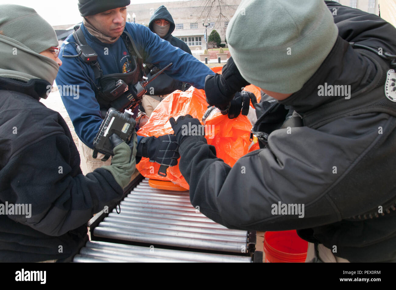 The 33rd Civil Support Team (CST) survey and decontamination team ...