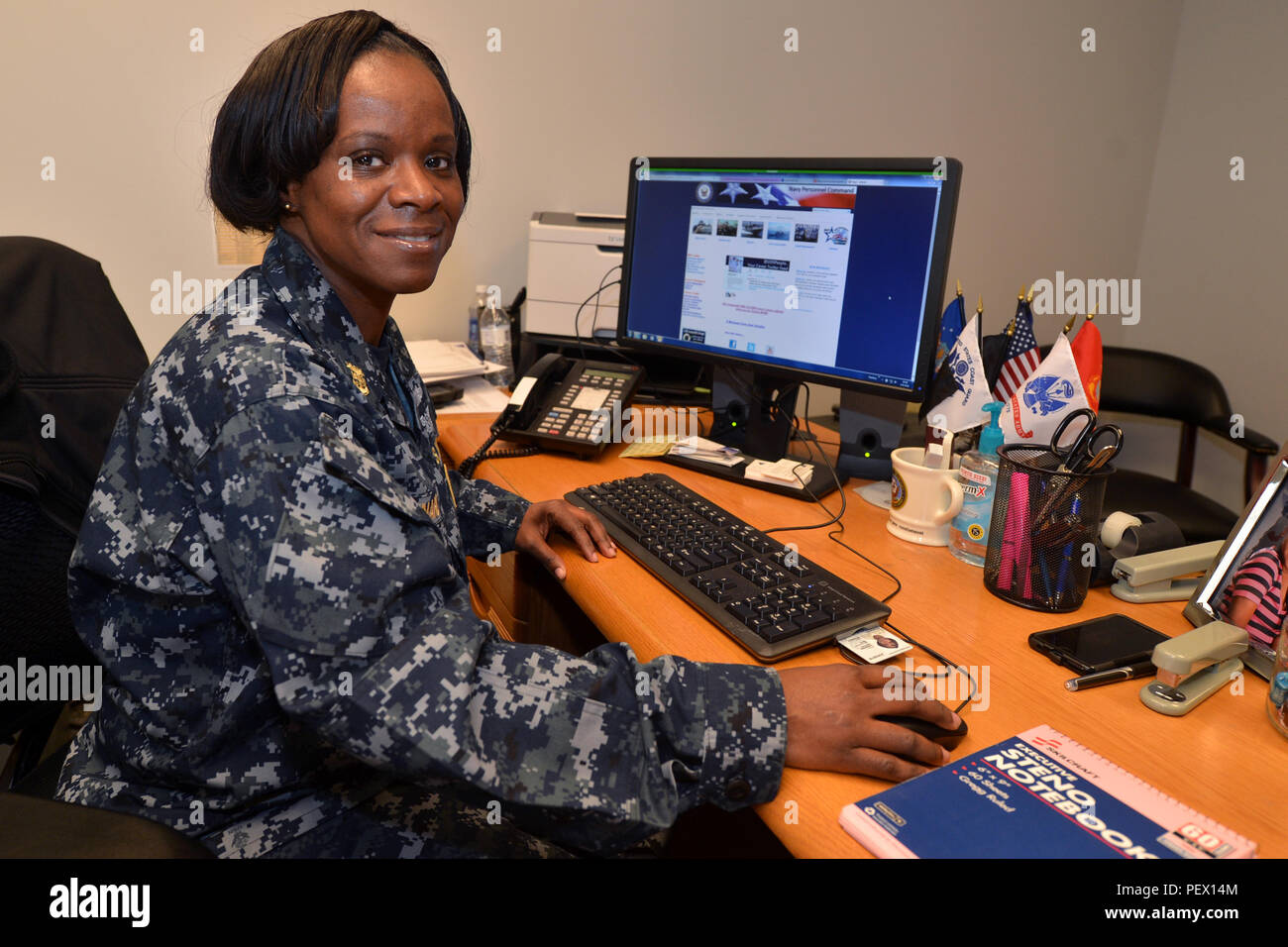 160207-N-ZZ999-015 MILLINGTON, Tenn. (Feb. 7, 2016) Command Master ...