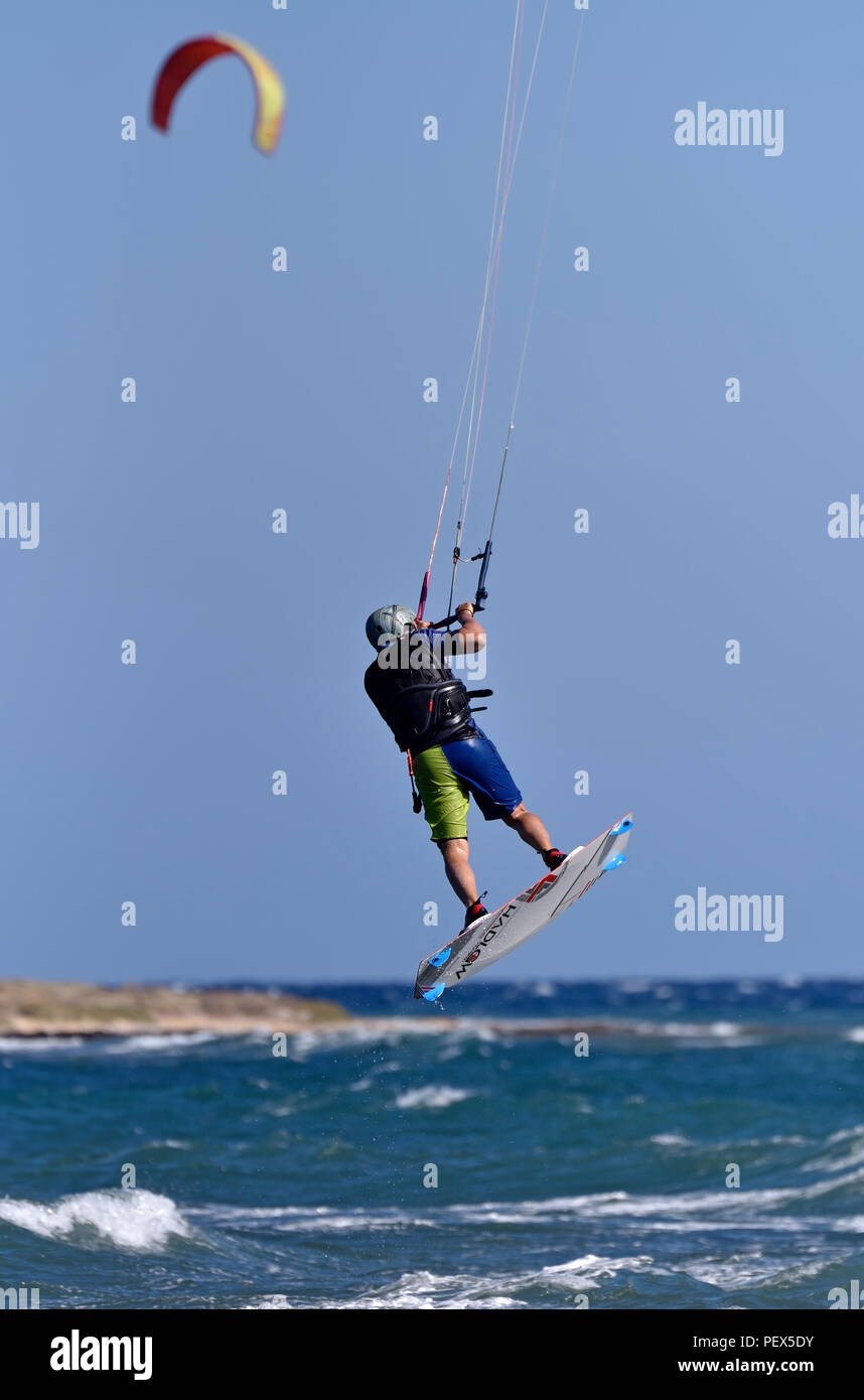 Kite windy hi-res stock photography and images - Alamy