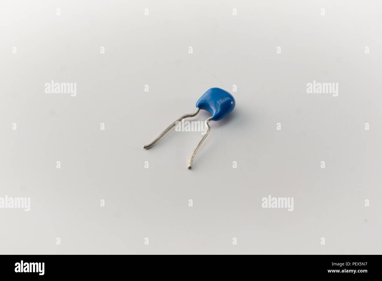 Capacitor hi-res stock photography and images - Alamy