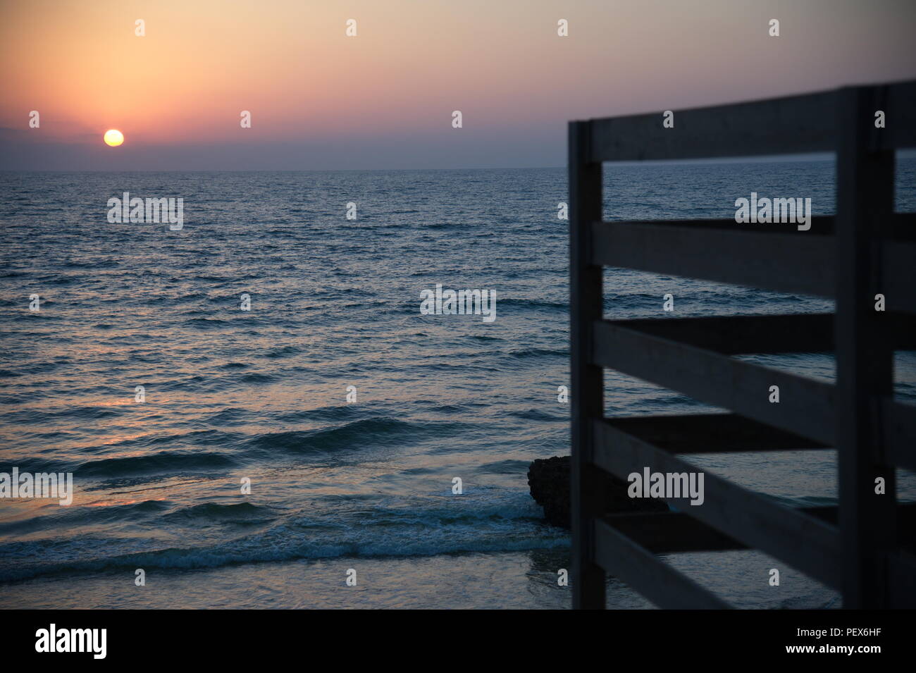 Fountain lake jetty hi-res stock photography and images - Alamy