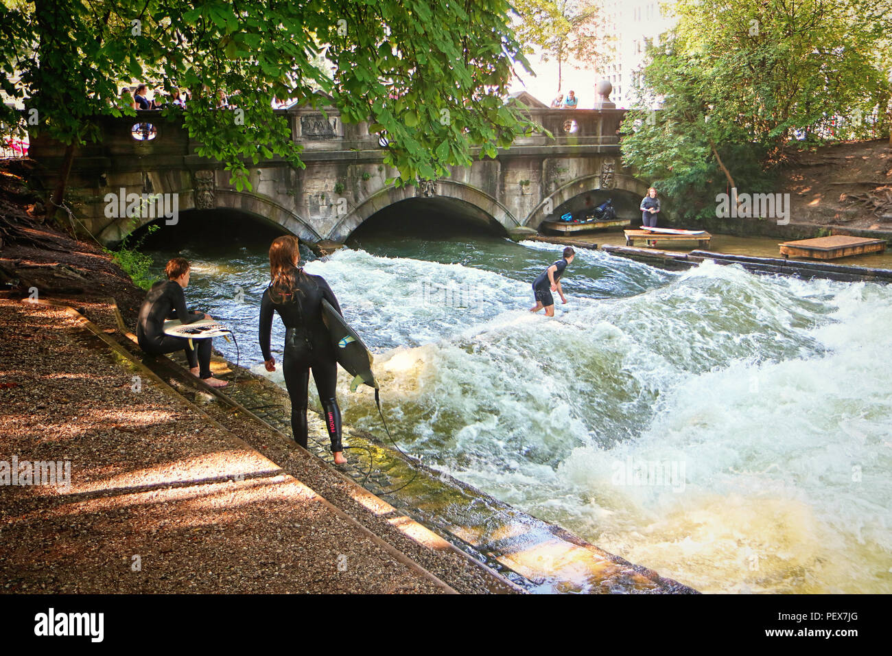 Wave board hi-res stock photography and images - Alamy