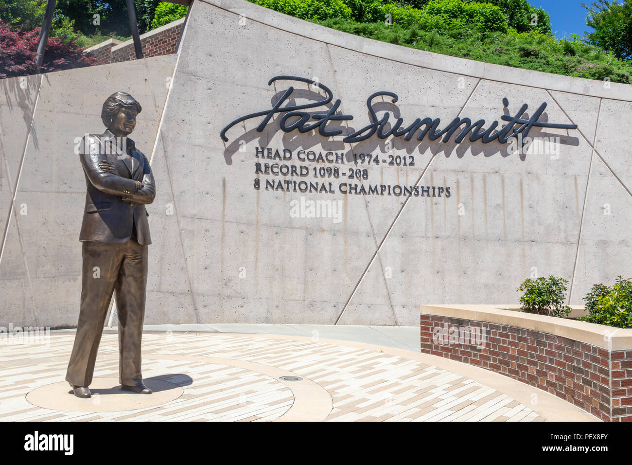 Pat summitt hi-res stock photography and images - Alamy