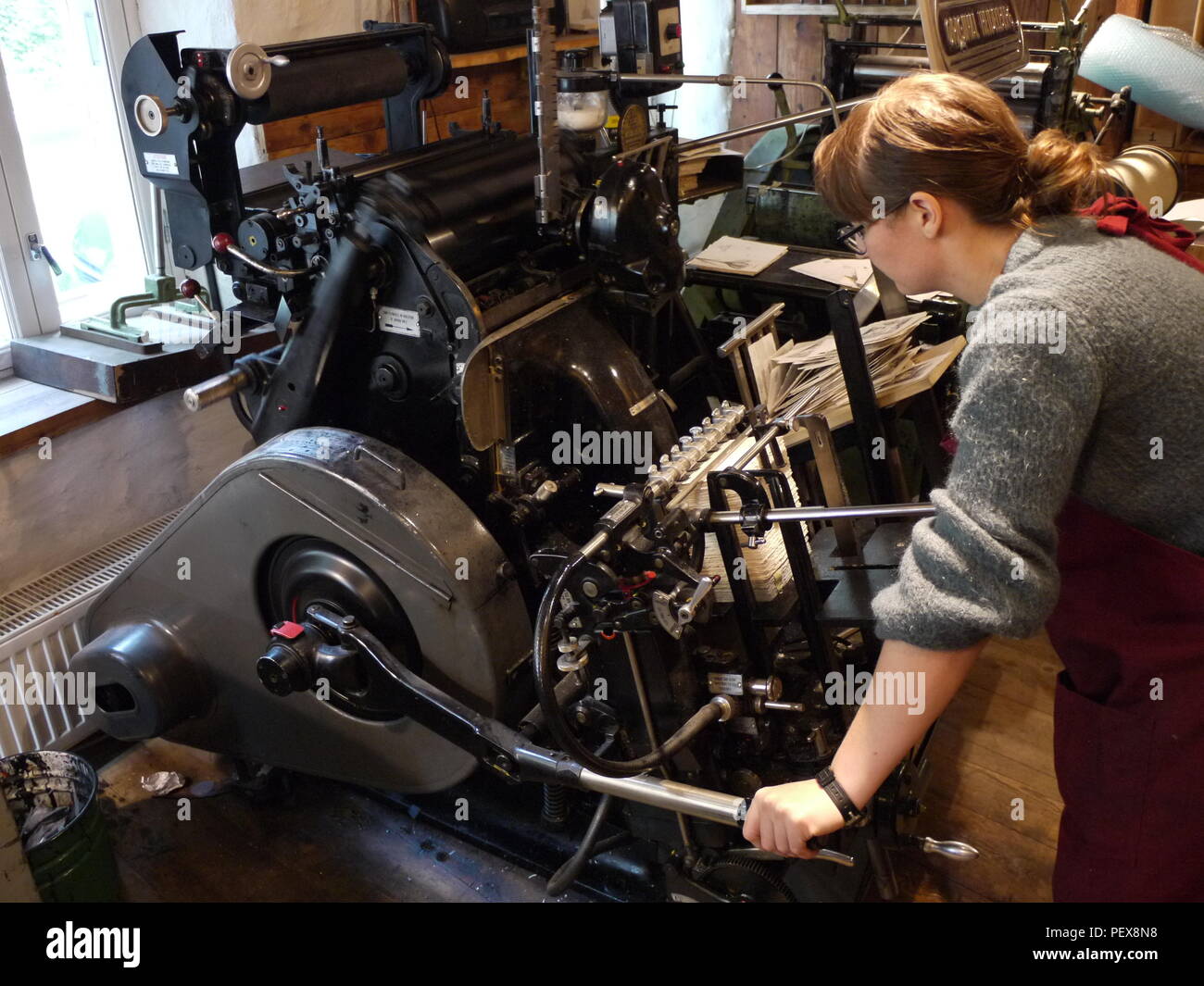 Old printing press hi-res stock photography and images - Alamy