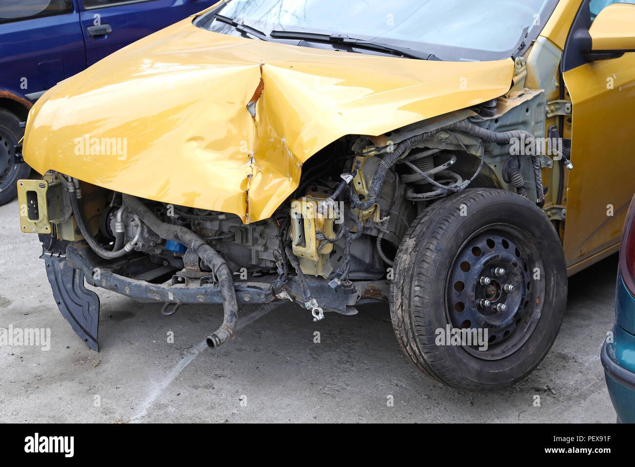 Bended metal damage after car crash collision Stock Photo - Alamy
