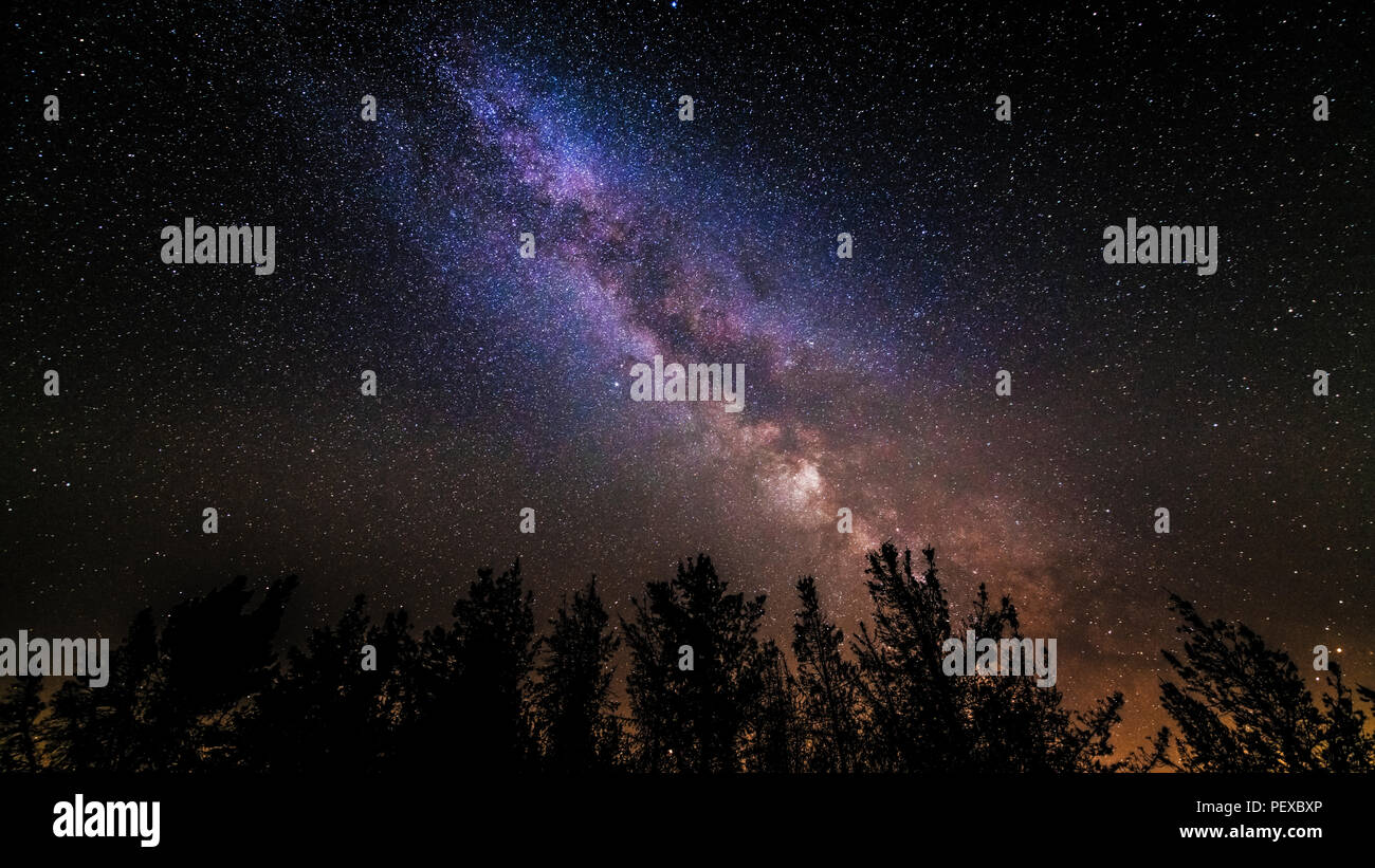 The Milky Way over Rose Valley, Los Padres National Forest, California ...