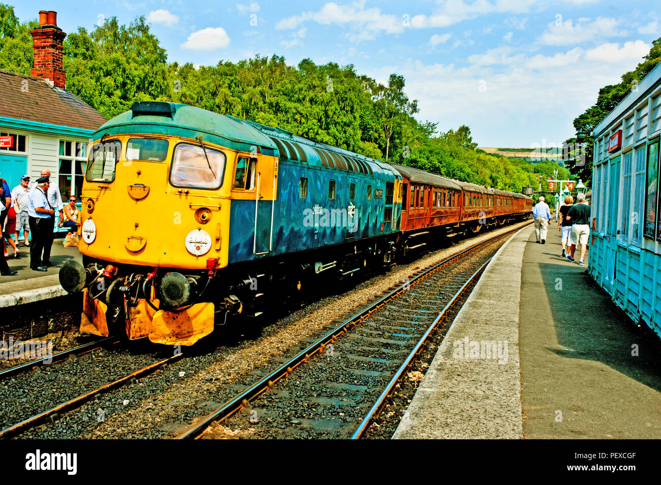 Class 26038 Tom Clift on teak coaches at Grosmont, North Yorkshire ...