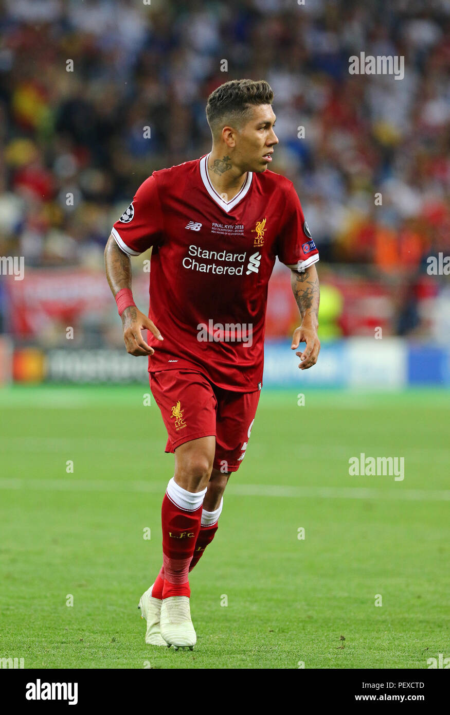 Footballer roberto firmino hi-res stock photography and images - Alamy