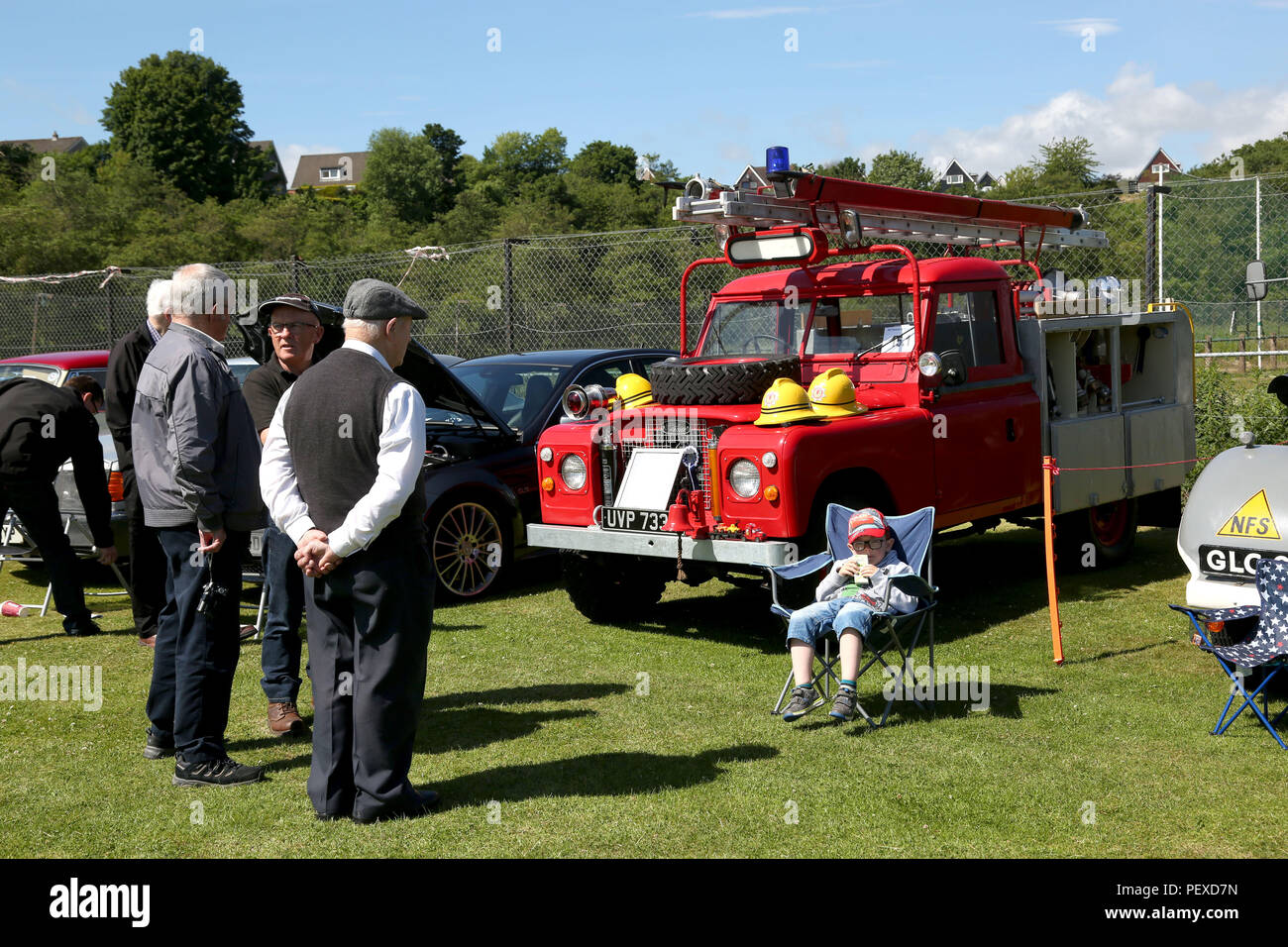 Vintage boy reading hi-res stock photography and images - Alamy
