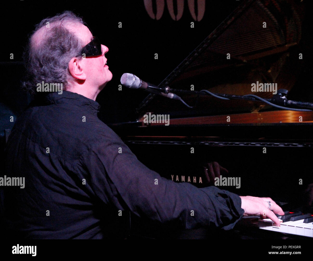 Keyboard player and singer Reg Webb at London's 606 Club Stock Photo ...