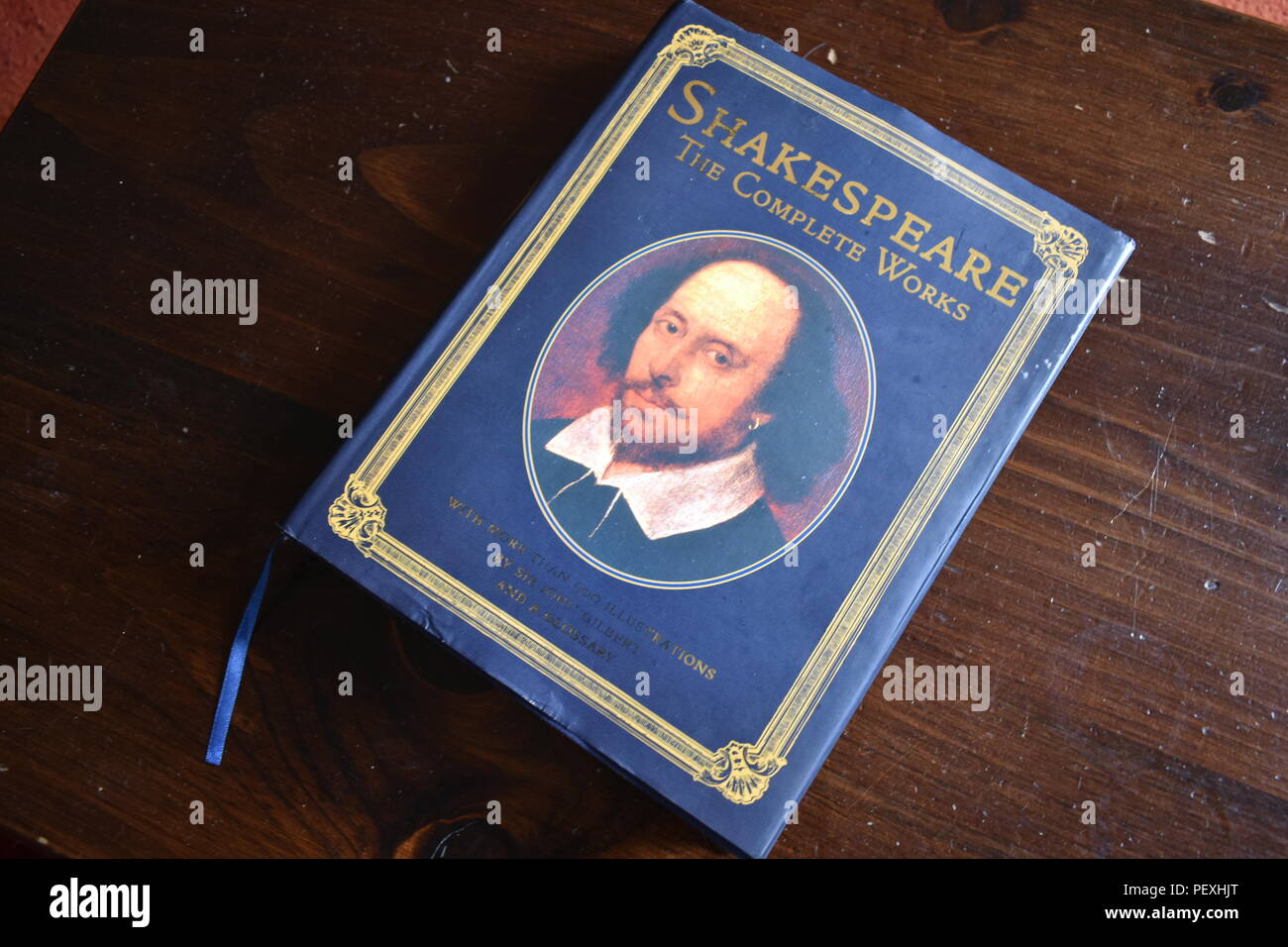 Shakespeare book hi-res stock photography and images - Alamy