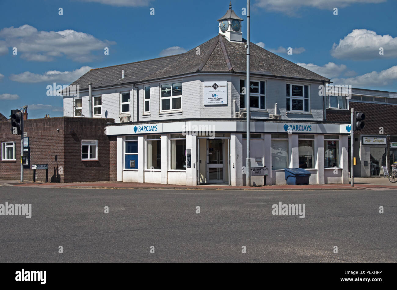 Hedge end hampshire hi-res stock photography and images - Alamy