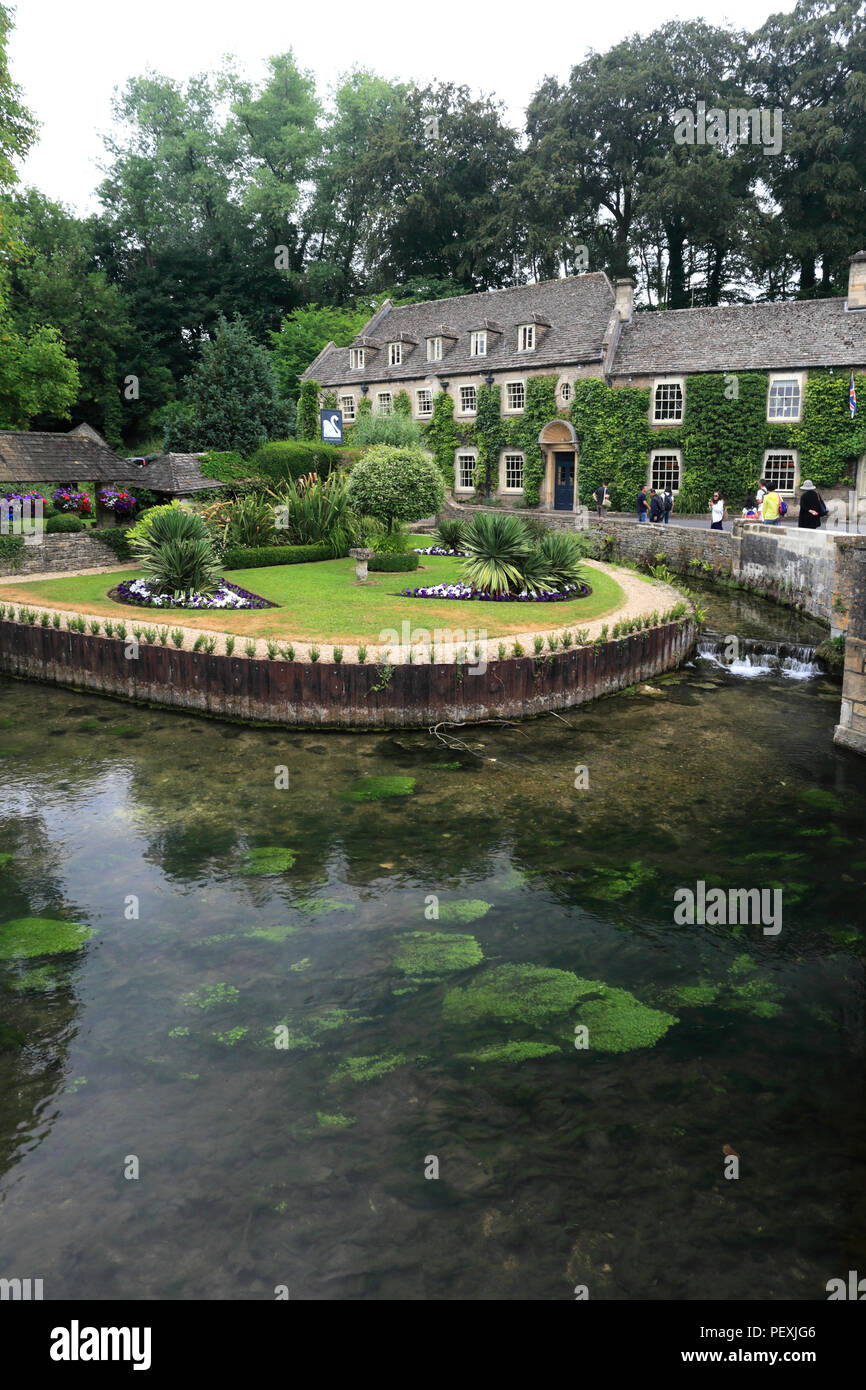 The Swan Hotel, Bibury village, Gloucestershire Cotswolds, England, UK ...