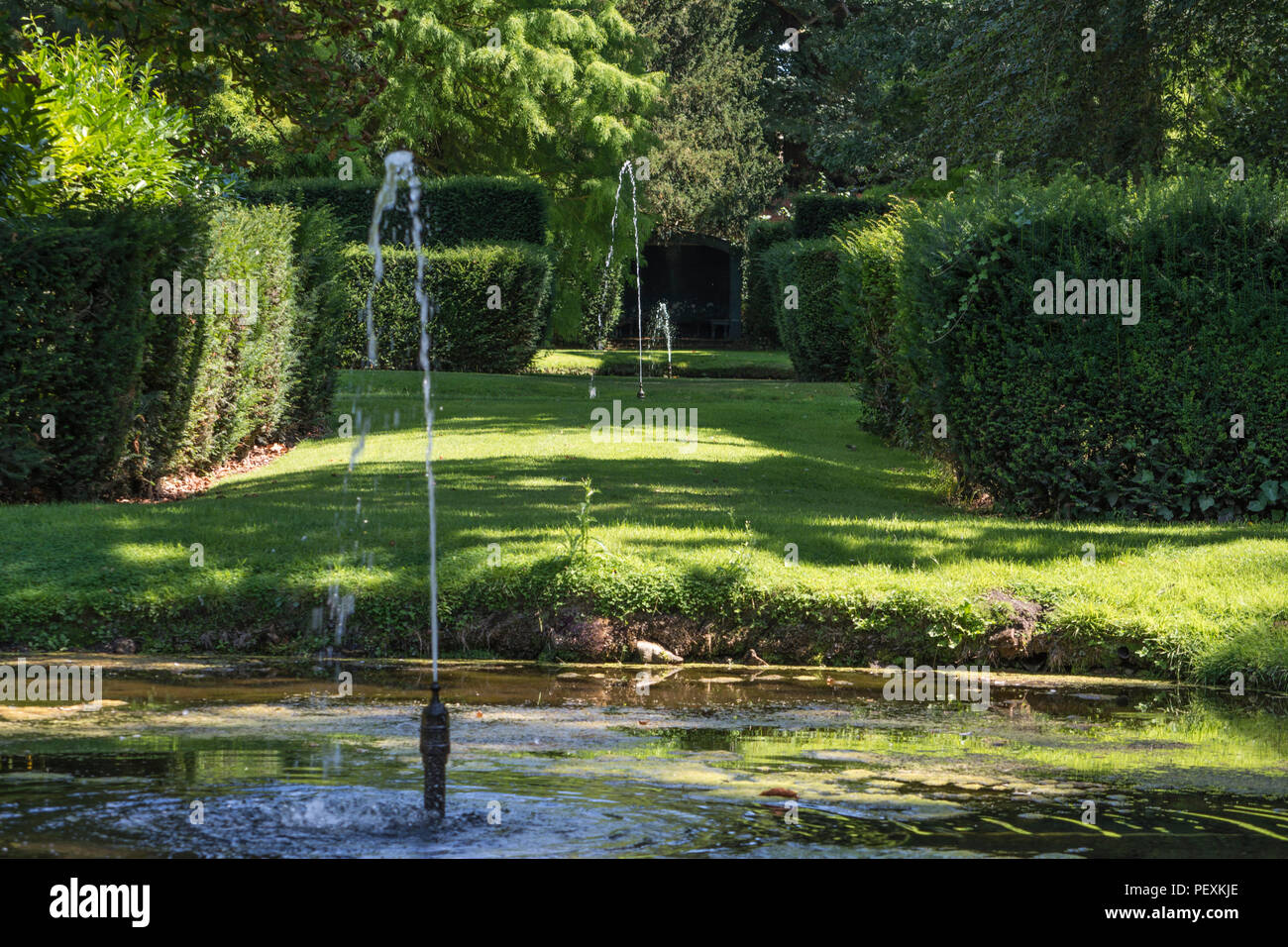 Water features at Melbourne Hall and Gardens, Derbyshire, UK Stock ...