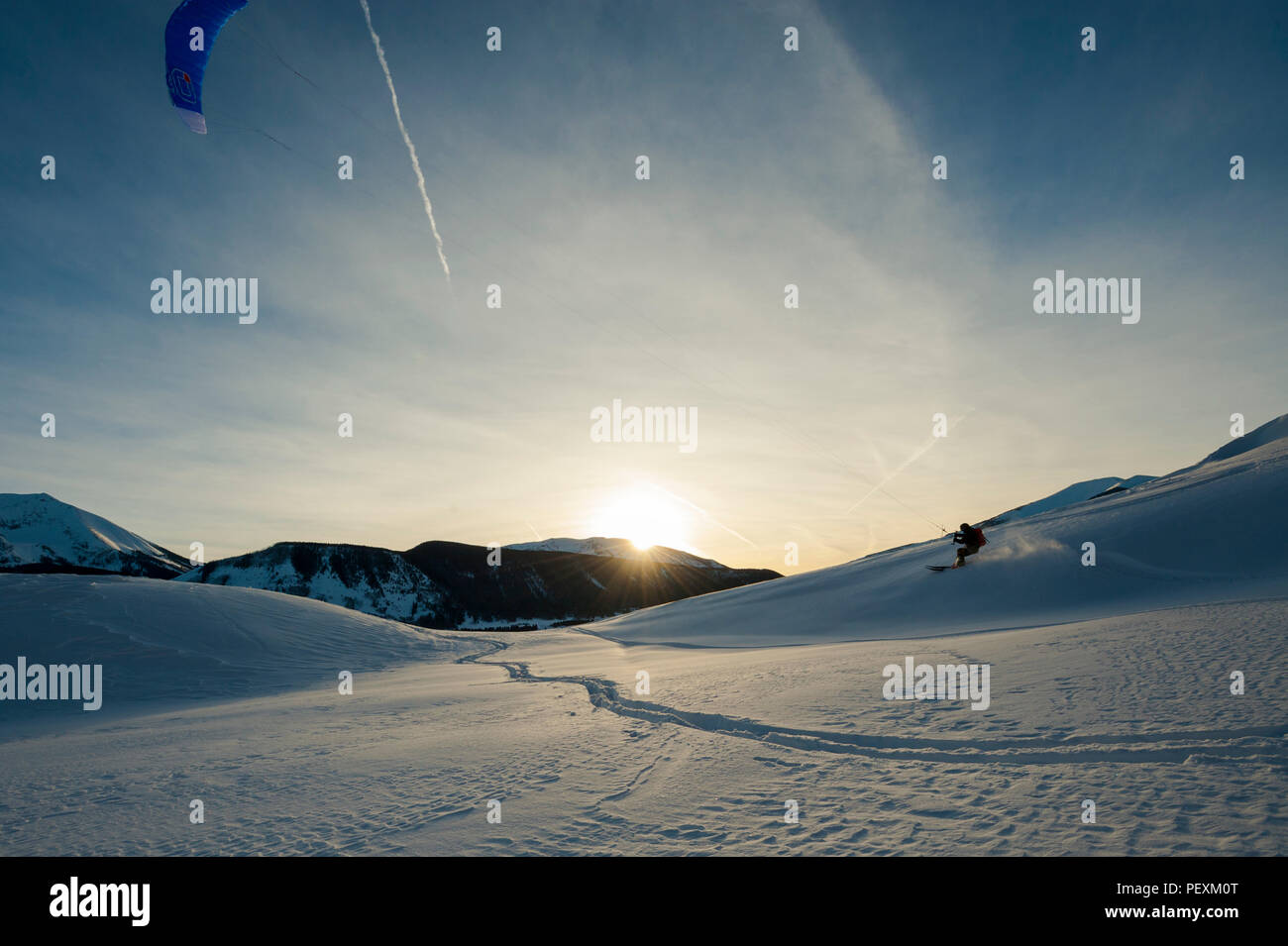 Ozone kites hi-res stock photography and images - Alamy