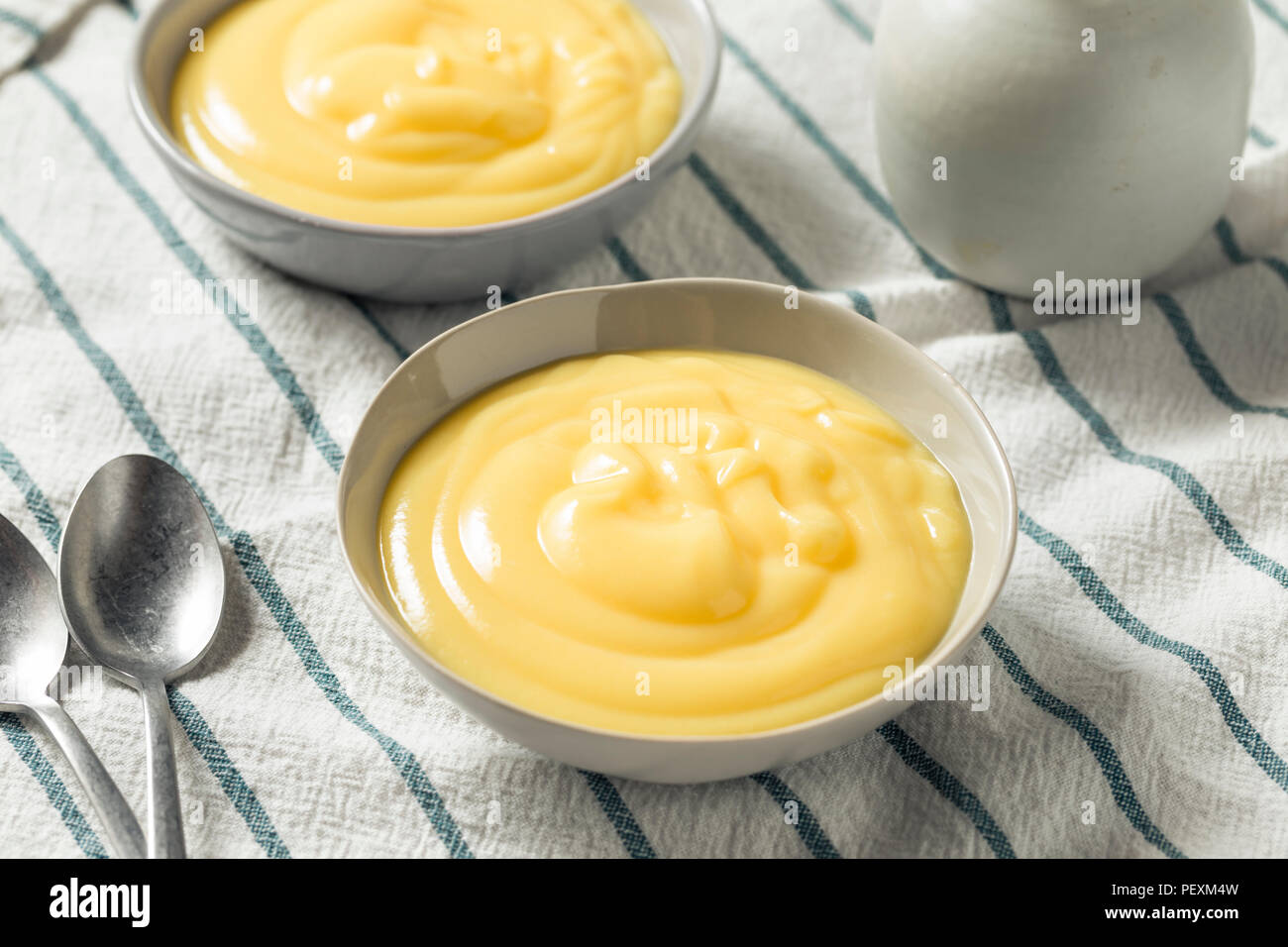 Homemade Vanilla Custard Pudding in a Bowl Stock Photo - Alamy