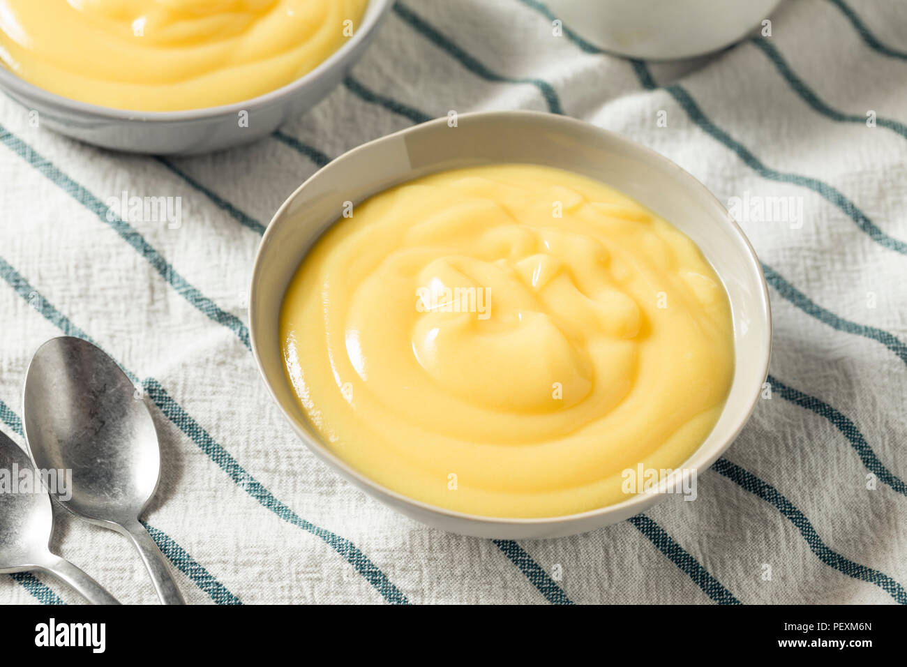 Homemade Vanilla Custard Pudding in a Bowl Stock Photo - Alamy