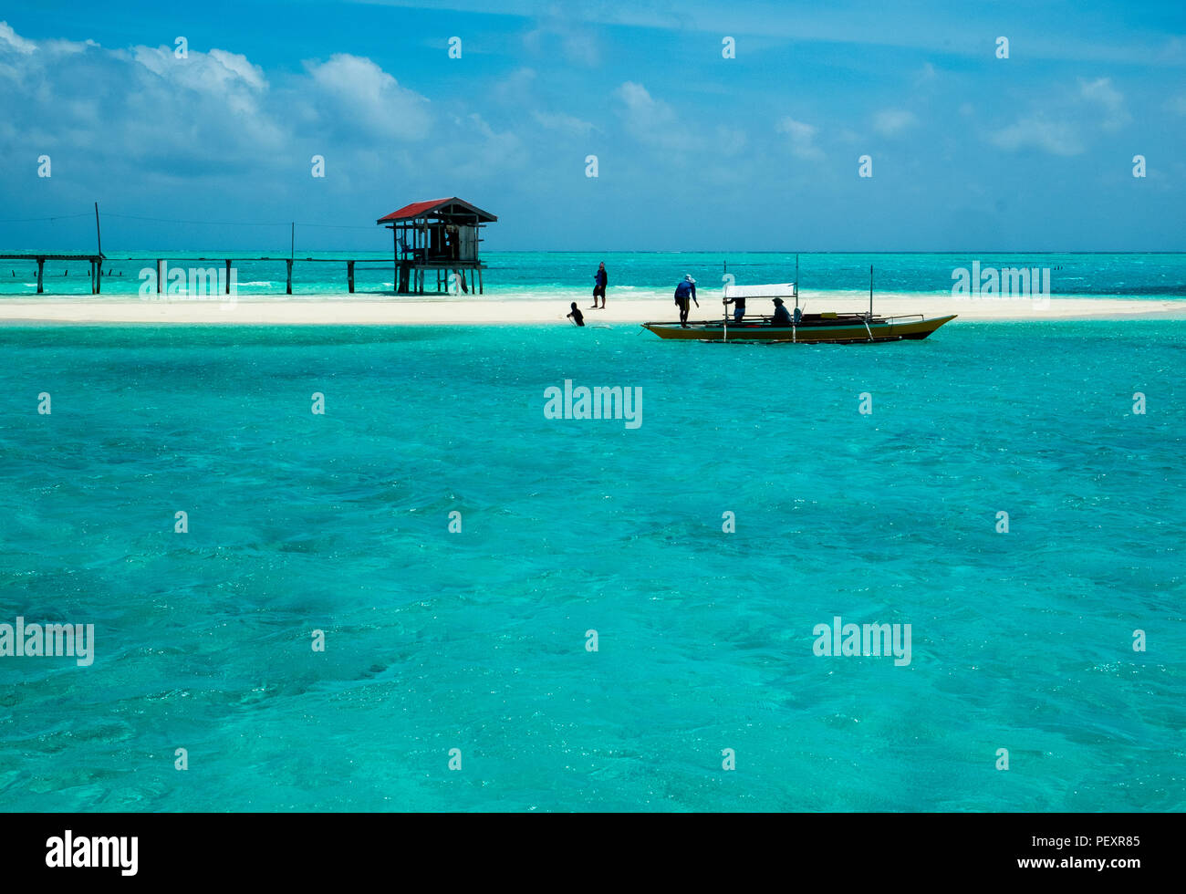 Molbog tribe hi-res stock photography and images - Alamy