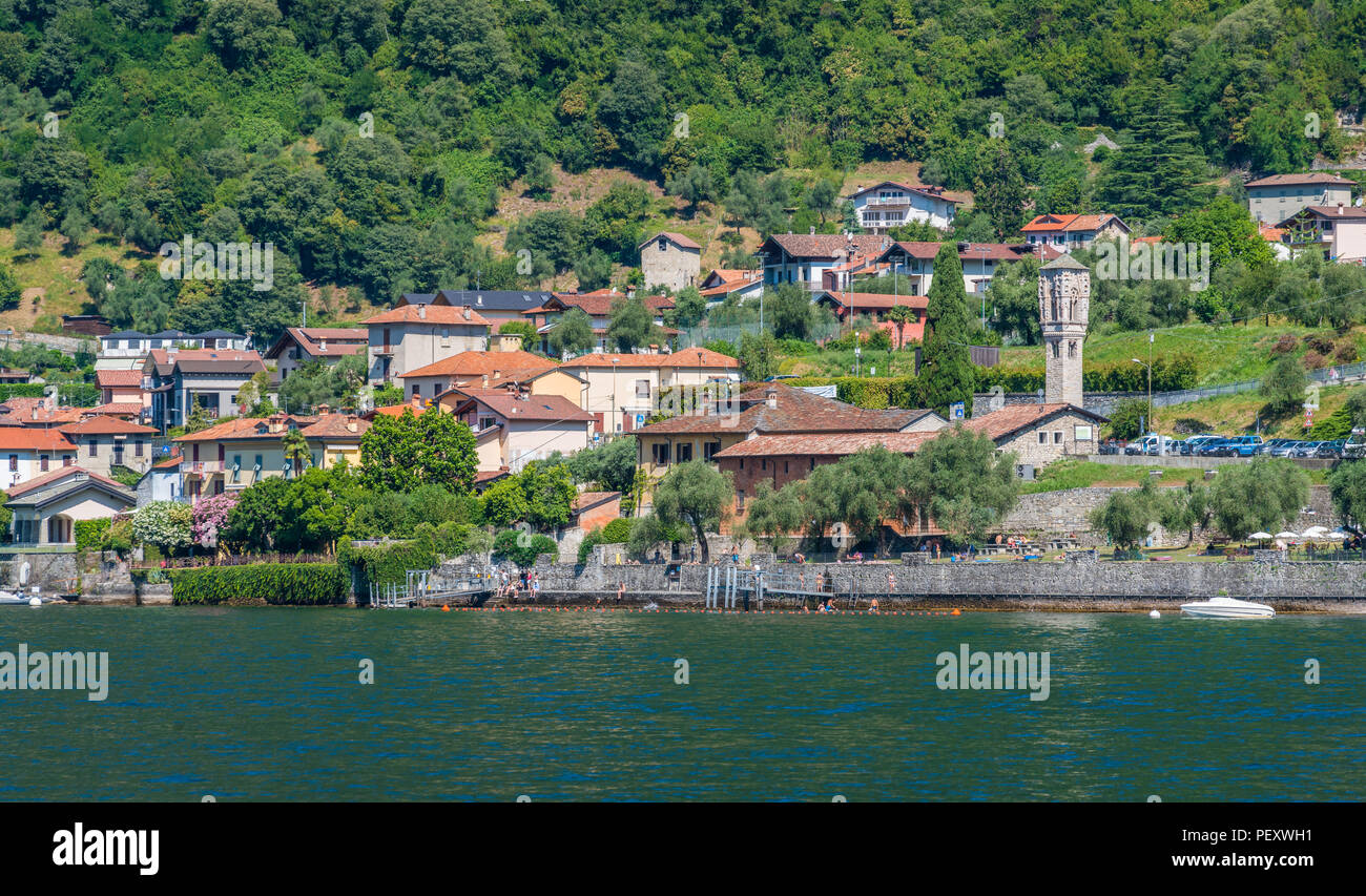 Ossuccio from the ferry, small and beautiful village overlooking Lake ...