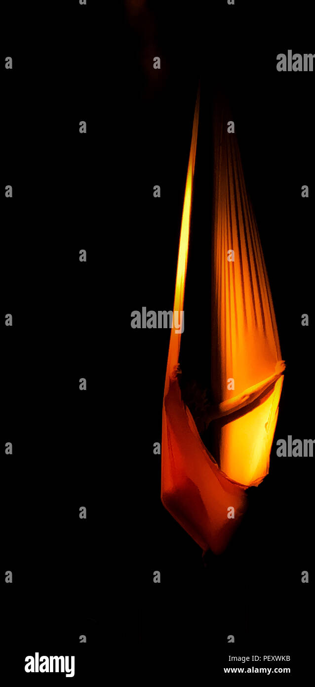 Aerial silk dance hi-res stock photography and images - Alamy