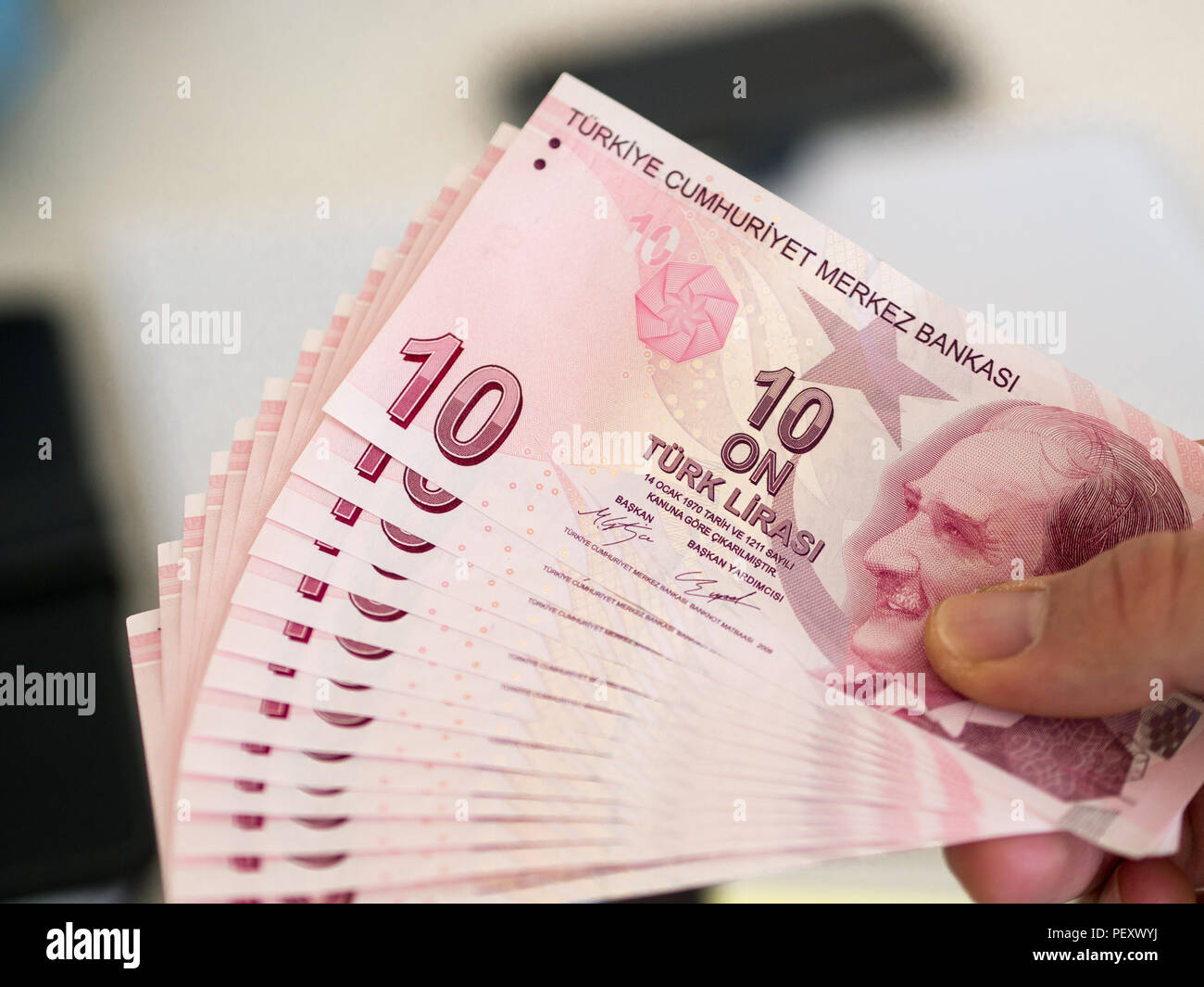 1000 Turkish Lira High Resolution Stock Photography and Images - Alamy