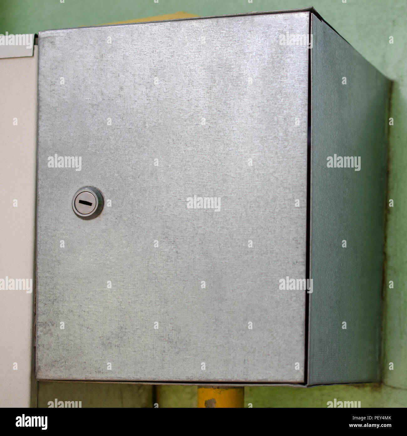 Outdoor fuse box hi-res stock photography and images - Alamy