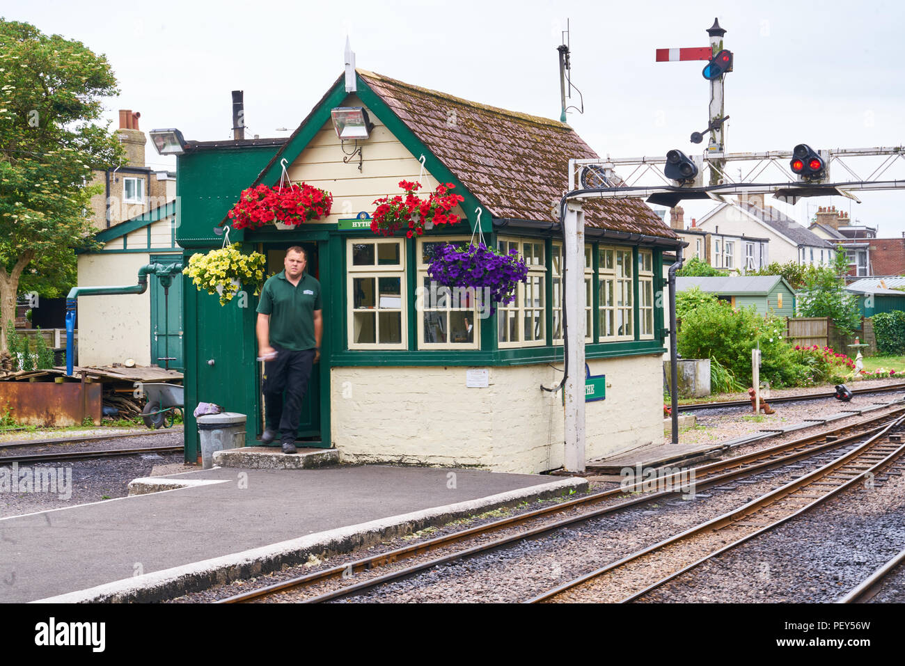 Train signal box hi-res stock photography and images - Alamy