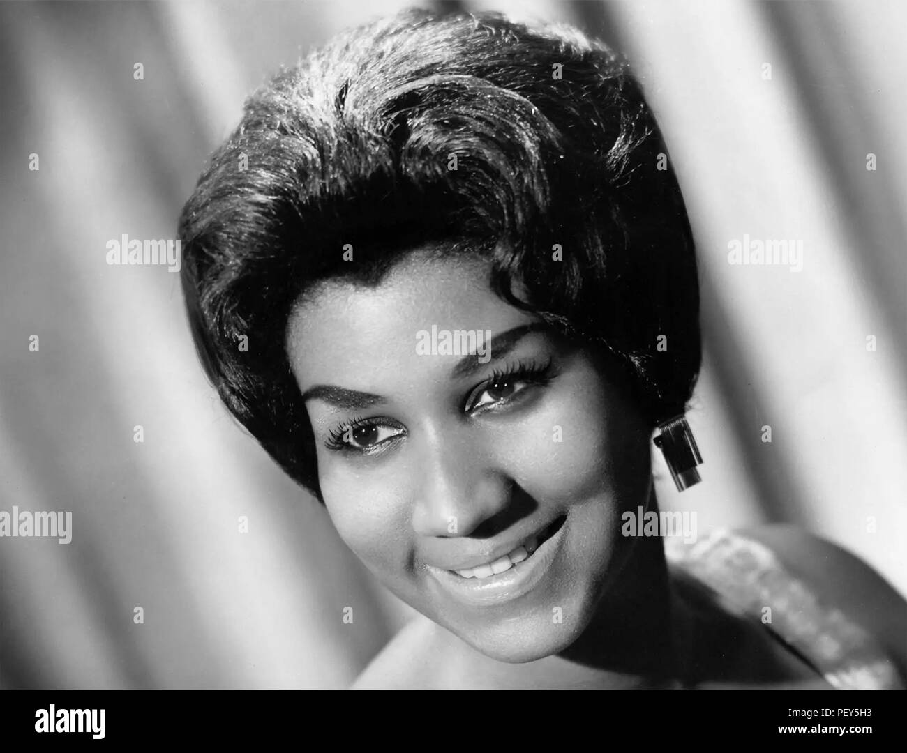 Aretha franklin Black and White Stock Photos & Images - Alamy