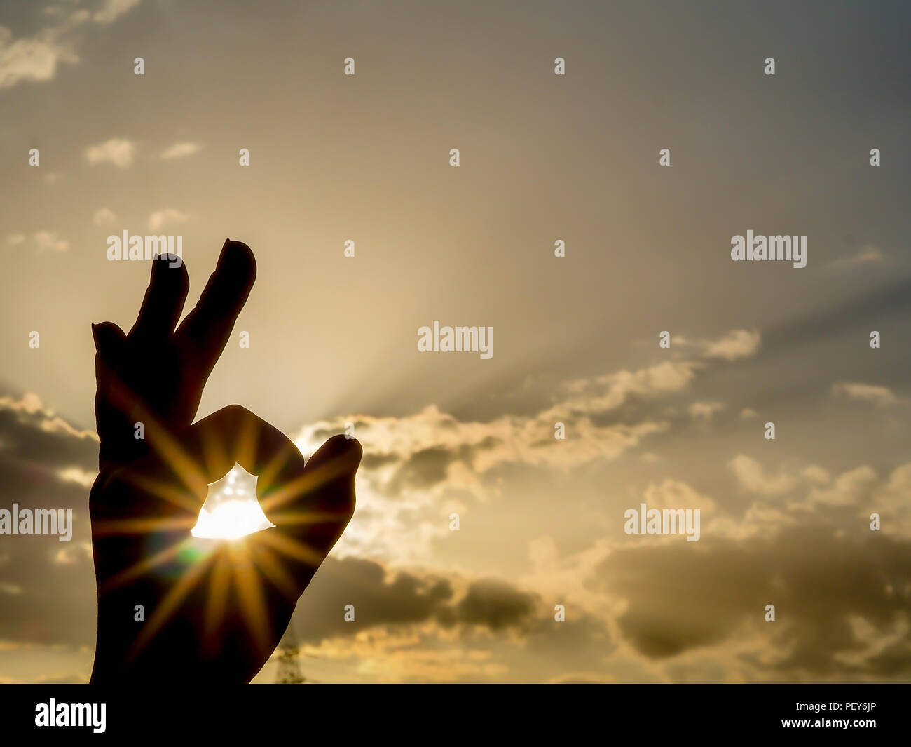 Showing ok sign eye hi-res stock photography and images - Alamy